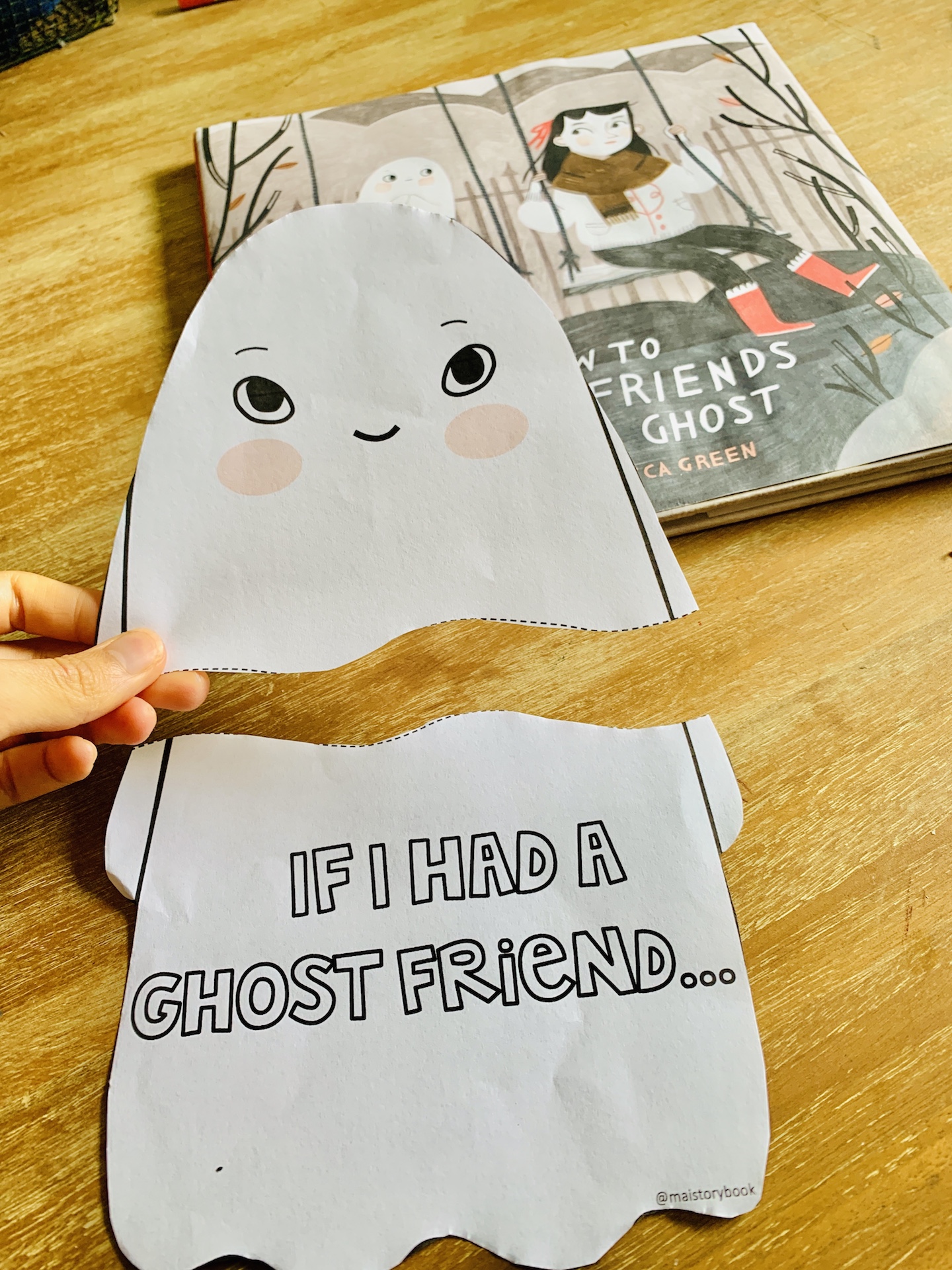 Halloween: Spooky Book Crafts and Interactive Read Alouds – MaiStoryBook